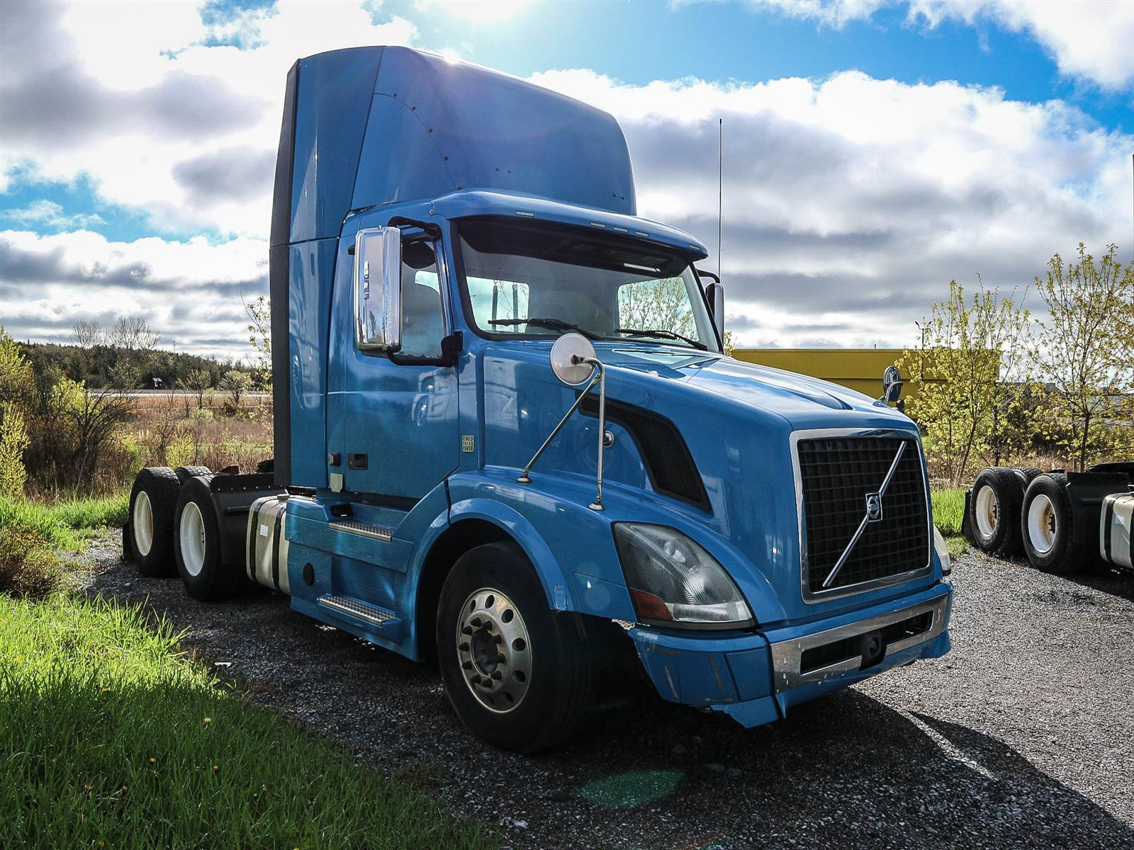 2012 Volvo VNL 300
