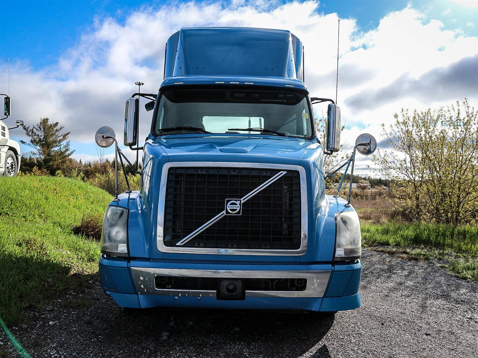 2012 Volvo VNL 300