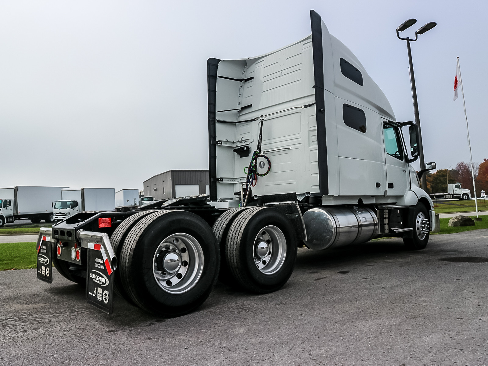 2020 Volvo VNL 760