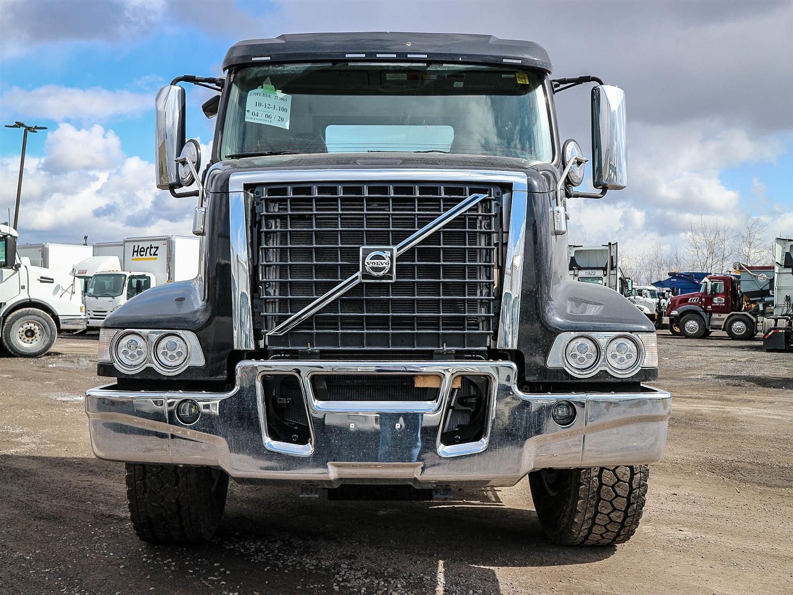 2021 Volvo VHD 300